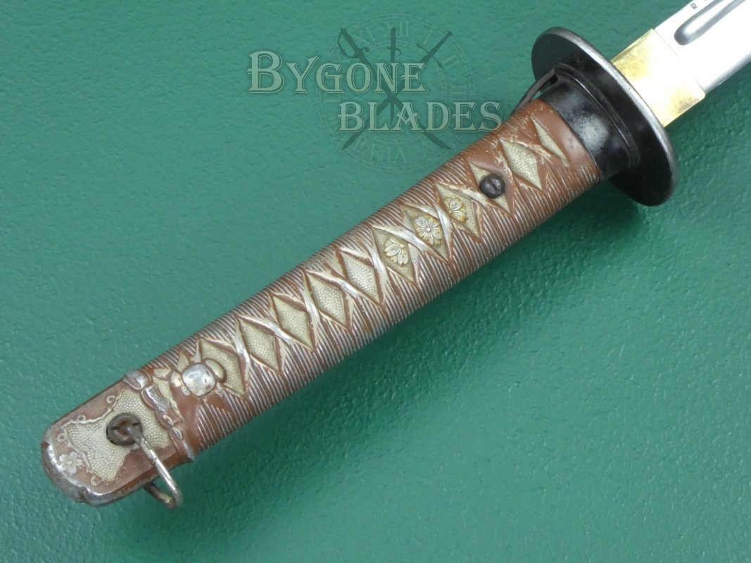Japanese Type 95 Middle Pattern WW2 NCO Sword. 1941. #2304002 | Bygone ...